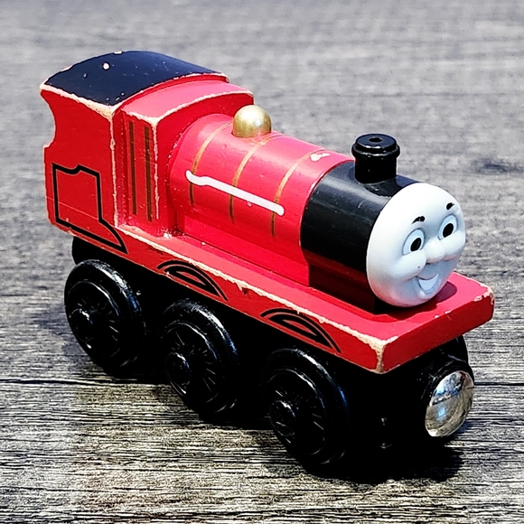 Thomas & Friends | Toys | Thomas The Train Tank Engine James Wooden ...
